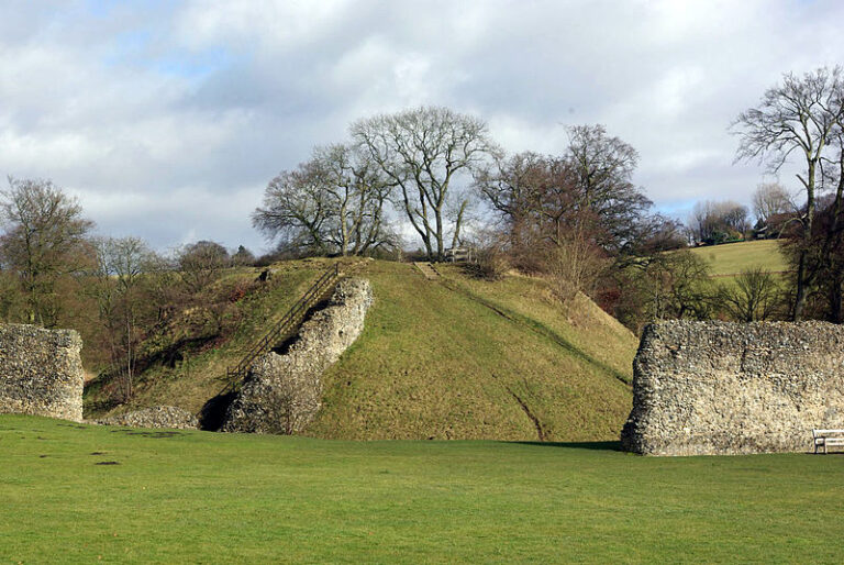 Medieval Britain: Donnington Castle. History, Facilities and Opening Hours.