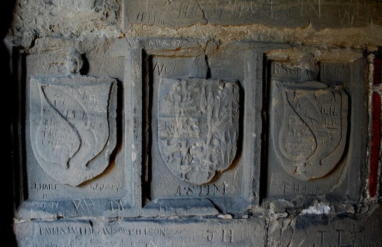 British Medieval Castles: Ashby de la Zouch Castle. History, Facilities...